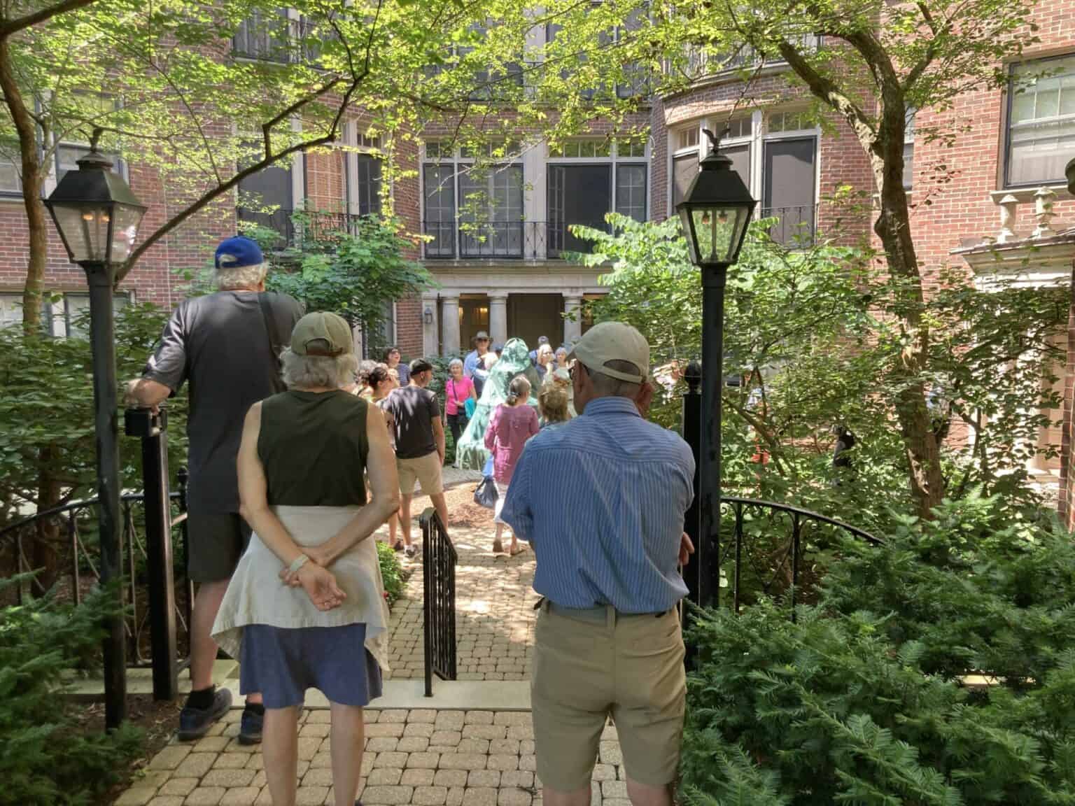 Historic Apartment Buildings 2025 Walking Tour - Evanston History Center